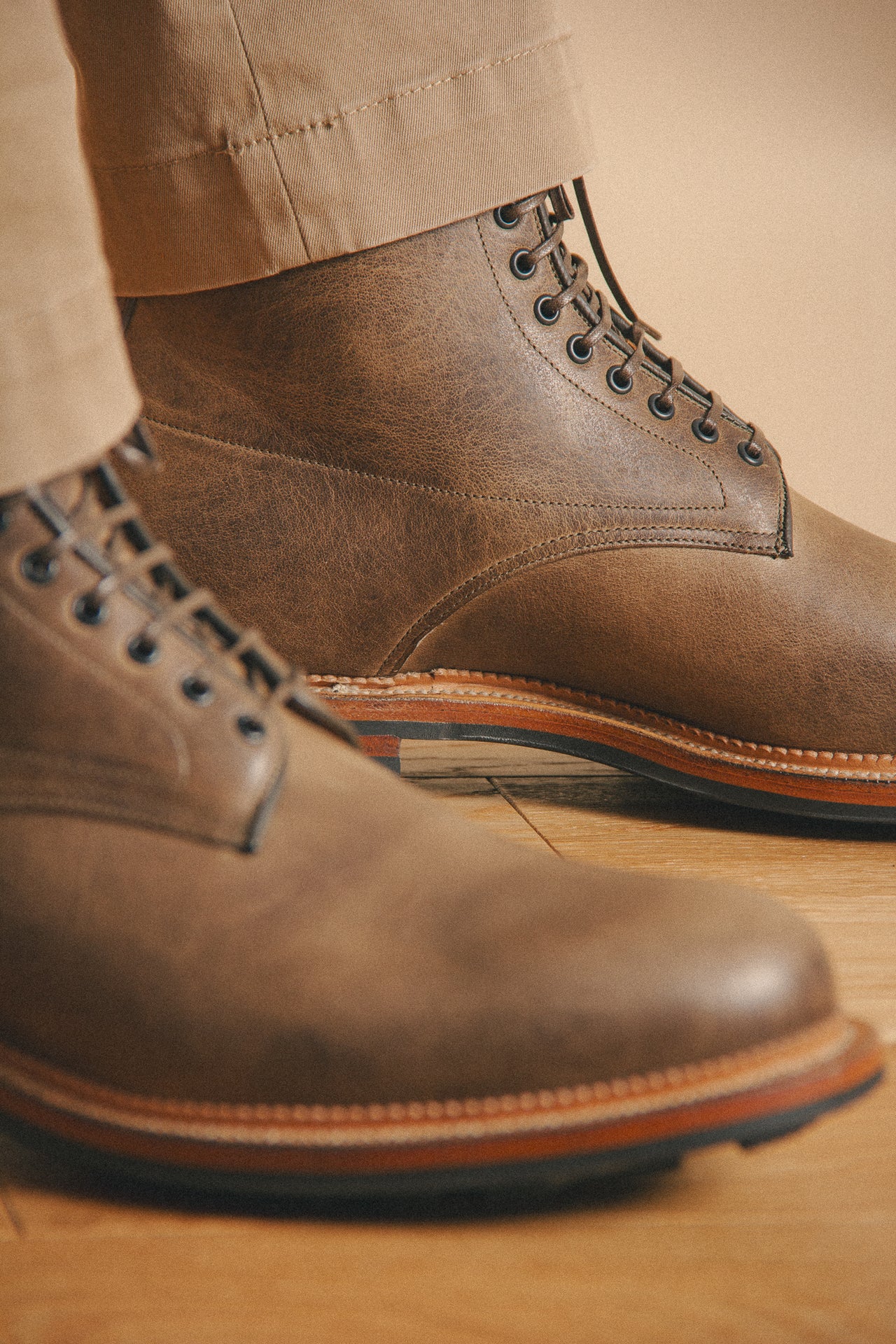 Charcoal & Walnut Cypress – VIBERG