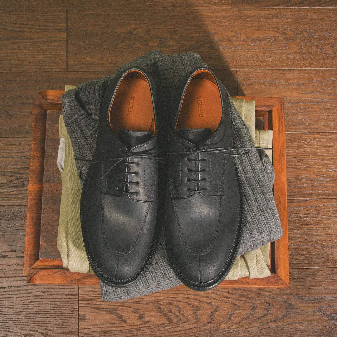 Savoy - Black Waxy Commander – VIBERG